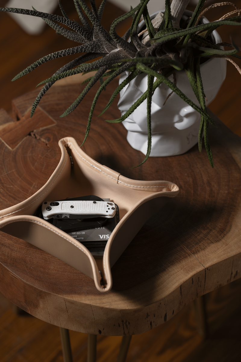 Catch-All – Jon Hart Design®